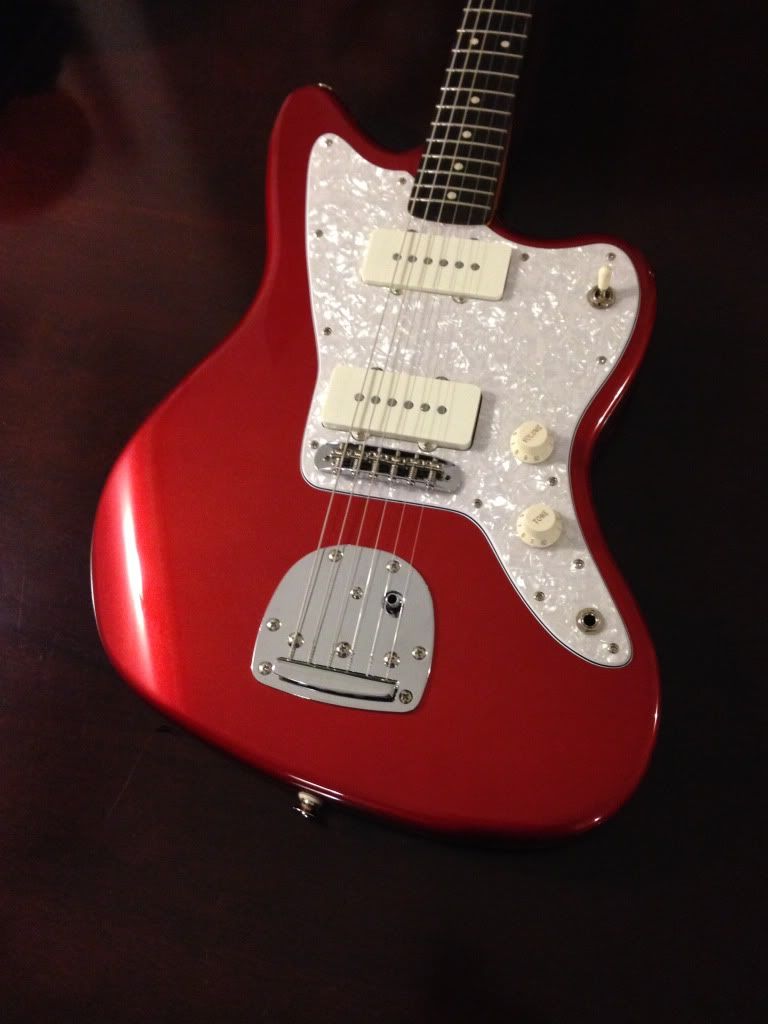 Squier VM Offsets : the new garage guitars? - OffsetGuitars.com